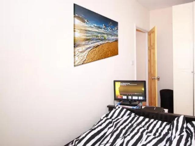 Tadema House, Penfold Street, London, NW8 8PN, United Kingdom | Room for rent #154590917 | Rentberry