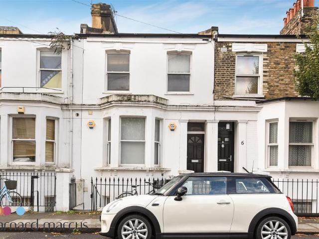 Tadmor Street, London 3 bed apartment to rent £3,120 pcm £720 pw