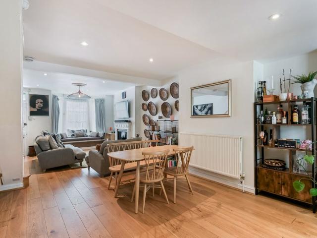 Tadmor Street, W12, London
