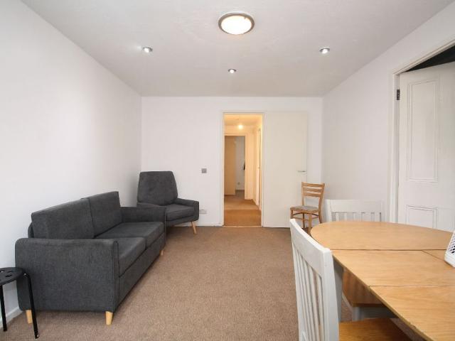 Taeping Street, Isle of Dogs, E14
