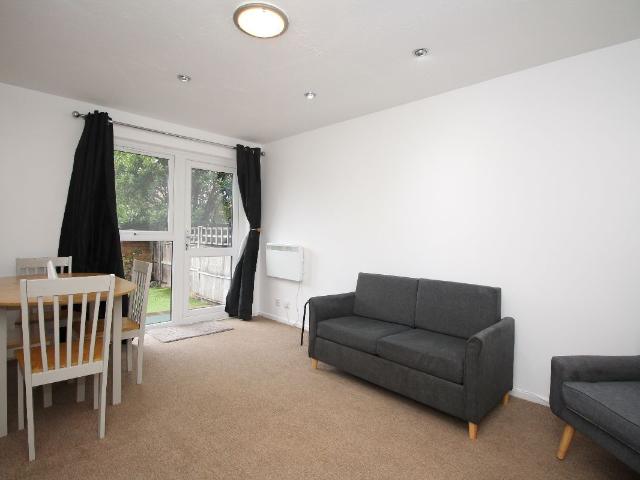Taeping Street, Isle Of Dogs E14, 2 bed flat to rent, £1,900 pcm | PrimeLocation