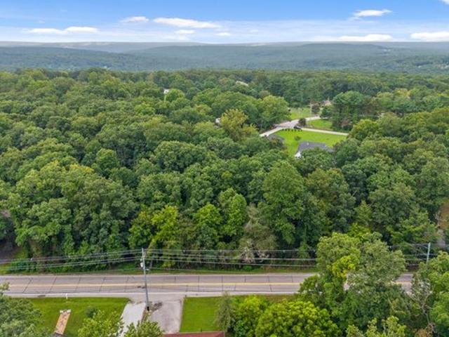 Taft Hwy, Walden, TN 37377