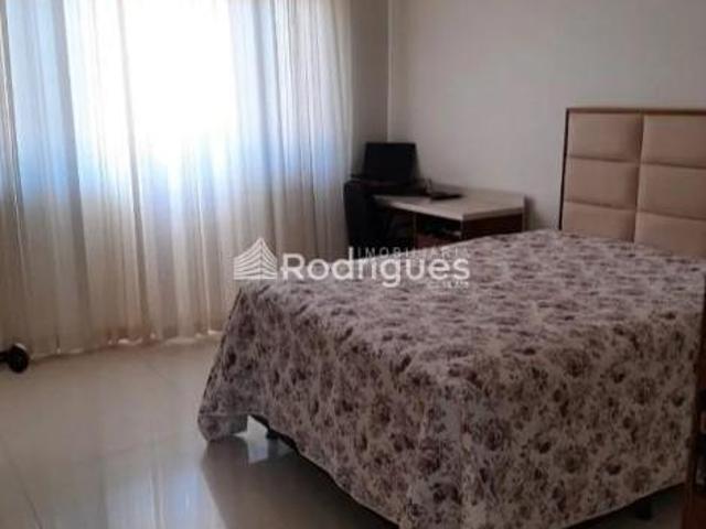 TAGUATINGA NORTE QSD 3 QUARTOS LAJE ACEITA FINANCIAMENTO BANCÁRIO