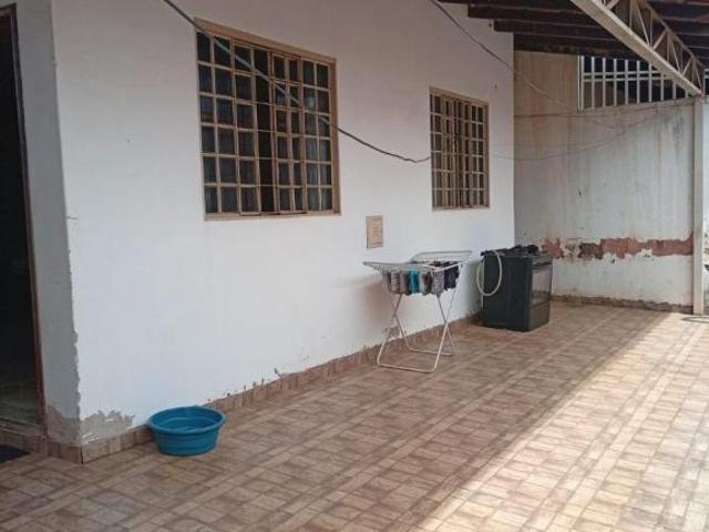 Taguatinga, casa, 3 quartos, suíte, 4 vagas, muito barata, QNJ 7