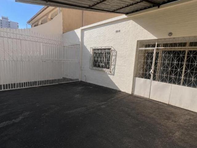 Taguatinga, casa com kit, 5 quartos, 2 vagas, QNB