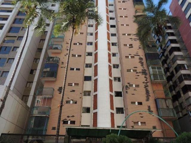 TAGUATINGA SUL, 2 QUARTOS um deles suite, UMA GARAGEM E ÁREA DE LAZER