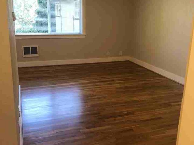 Taggart Apartments 2 Bedroom Apartment for Rent at 1603 Se Taggart St, Portland, OR 97202 Hosford Abernethy