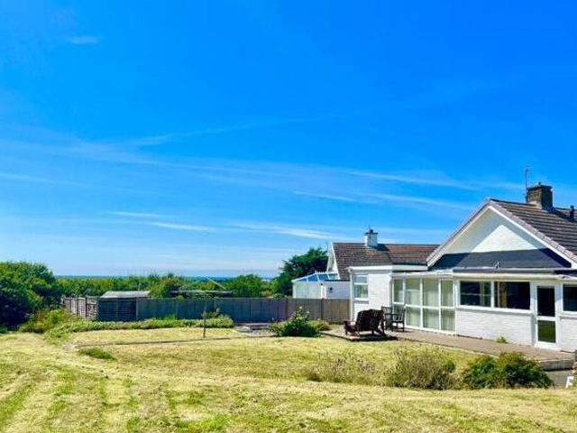 Tai Newydd, Llanfaelog, 4 Bedroom Detached