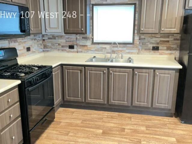 Take advantage of our $599 move in special on approved credit!