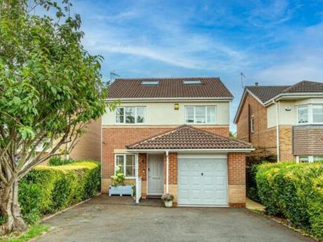 Talbot Court, Roundhay, 4 Bedroom Detached