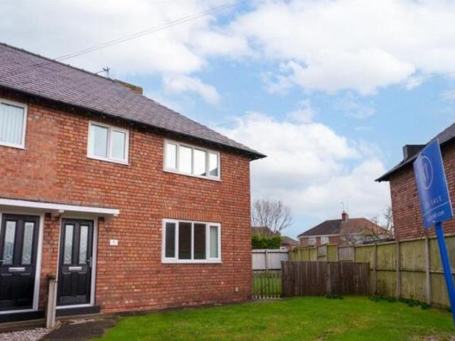 Talbot Gardens, Little Neston, 3 Bedroom Semi detached