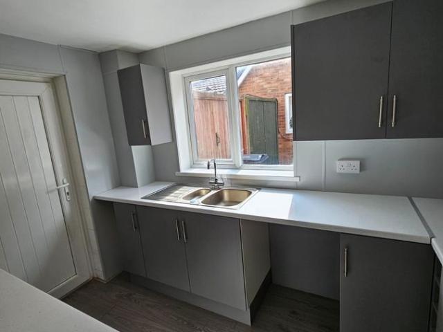 Talbot Road, Great Sutton, Ellesmere Port CH66, 3 bed semi detached house to rent, £1,115 pcm | PrimeLocation