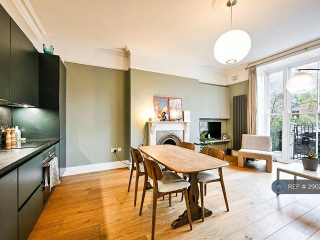 Talbot Road, London, W2 2 bed flat to rent £4,250 pcm £981 pw