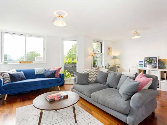 Talbot Road, Notting Hill W2, 2 bed flat to rent, £3,500 pcm | PrimeLocation