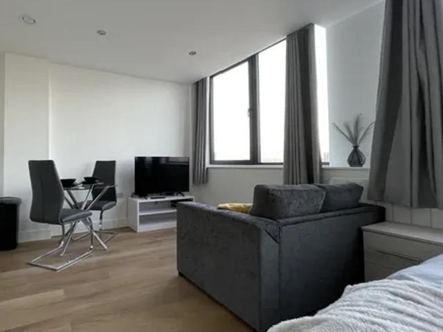 Talbot Road, Stretford, M16 0PJ, United Kingdom | 1 bed apartment for rent #148210778 | Rentberry