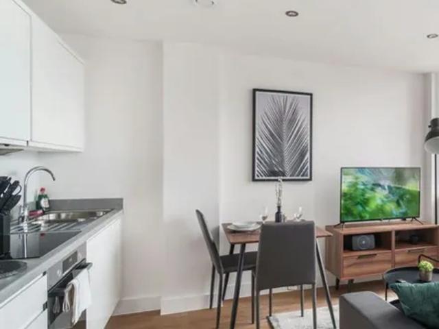 Talbot Road, Stretford, M16 0PJ, United Kingdom | Studio apartment for rent #160139331 | Rentberry