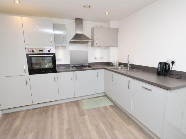Talbot Road, Stretford M32, 2 bed flat to rent, £1,250 pcm | PrimeLocation