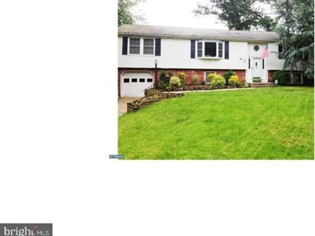 Tall Oaks Dr, Clementon, Home For Sale