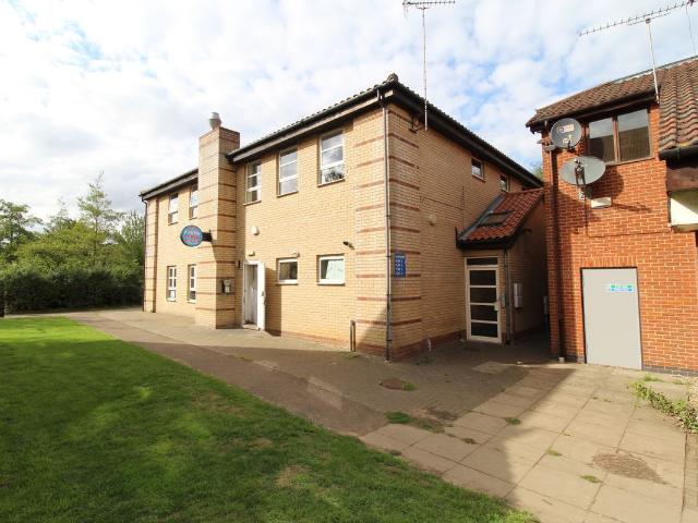 Tallou Court, Bury St. Edmunds IP32, 1 bed flat to rent, £895 pcm | PrimeLocation