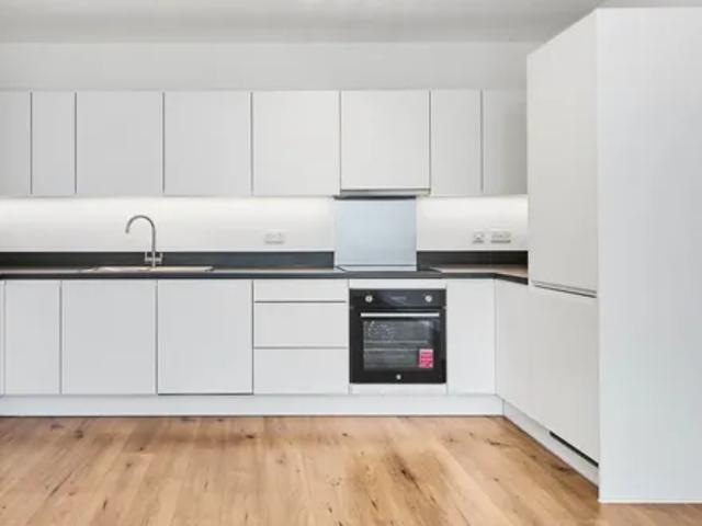 Tallow Close, London, RM9 6EF, United Kingdom | 2 bed apartment for rent #167388770 | Rentberry