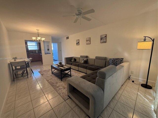 Tallwood Ave Apt,hollywood, Condo For Sale