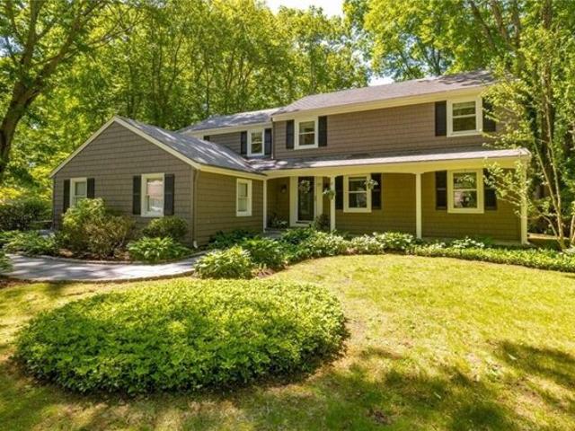 Tallwood Dr, Seekonk, Home For Sale