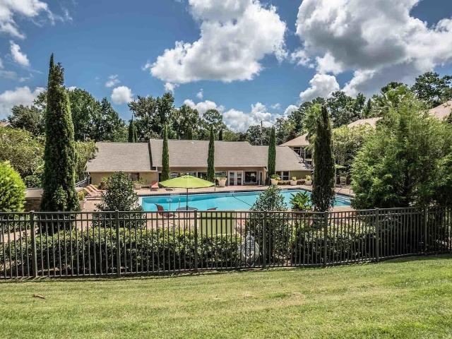 Tally Square Apartments 2 Bedroom Apartment for Rent at 1112 South Magnolia Drive, Tallahassee, FL 32301