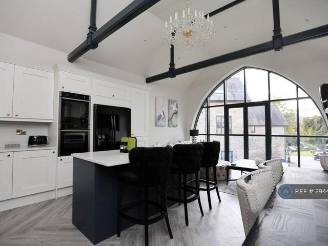 Tapton Elms Coach House, Sheffield, S10 2 bed flat to rent £2,000 pcm £462 pw