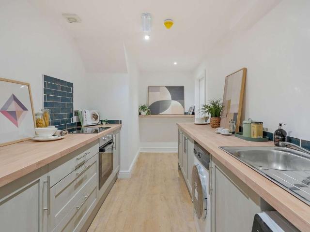 Tapton View Road Room 2