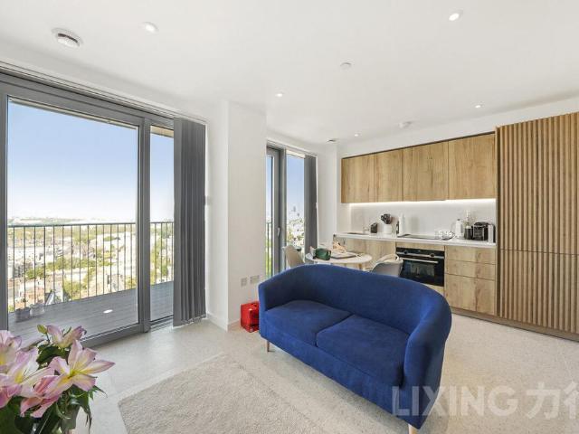 Tapestry Way, Whitechapel, E1 2FR Studio to rent £2,400 pcm £554 pw