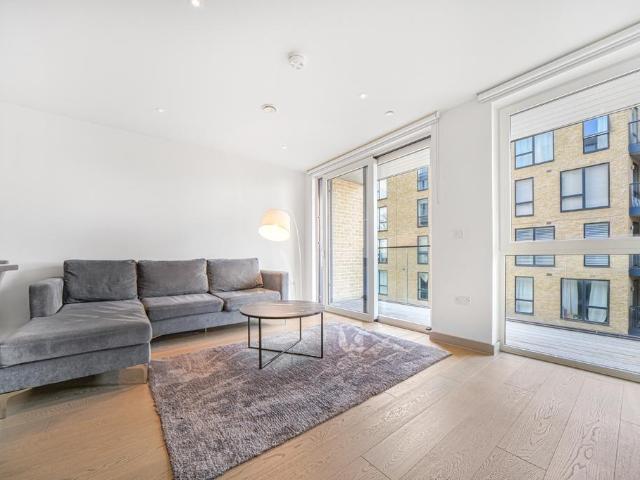 Taper Building, City of London, SE1 2 bed apartment to rent £3,380 pcm £780 pw