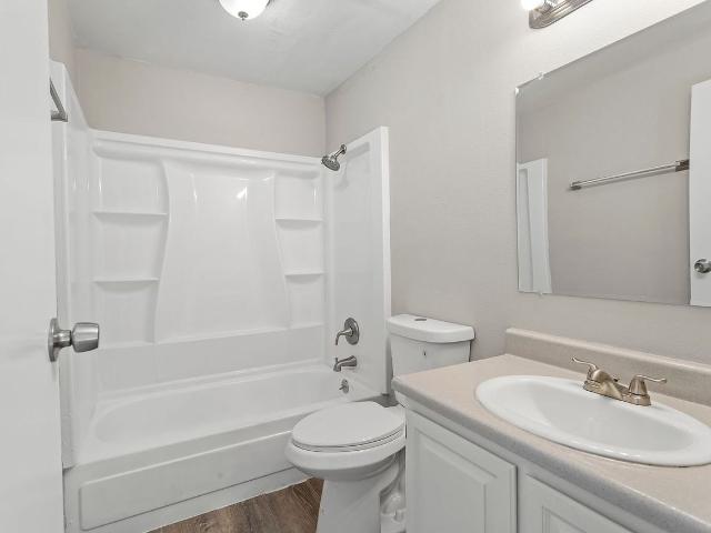 Tapiola Manor 2 Bedroom Apartment for Rent at 5660 5660 SW 180th Ave cor Aloha, OR 97078 Cooper Mountain Aloha North