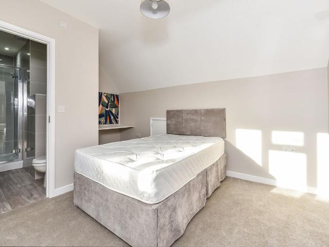 Taplings Road, Weeke SO22, Room to rent, £850 pcm | PrimeLocation