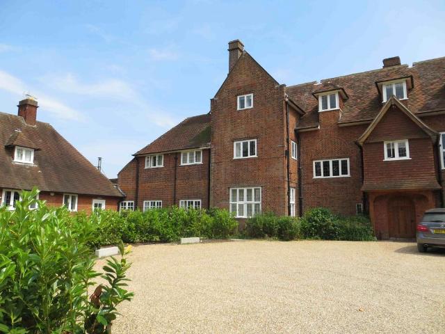 TAPLOW, HUNTS LANE 1 bed in a flat share to rent £2,172 pcm £501 pw