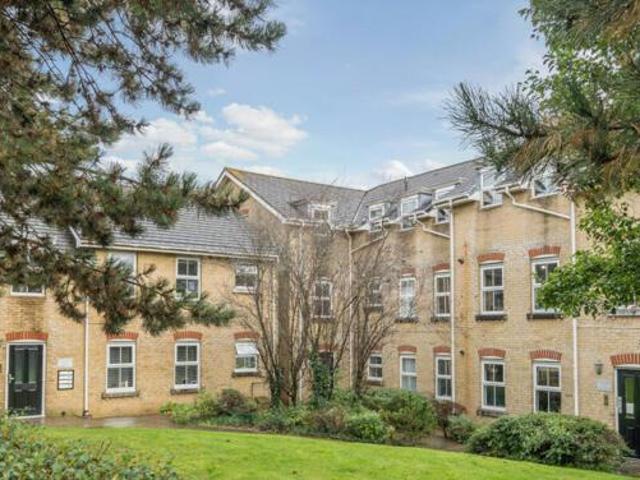 Tapster Street, Barnet, 2 Bedroom Apartment