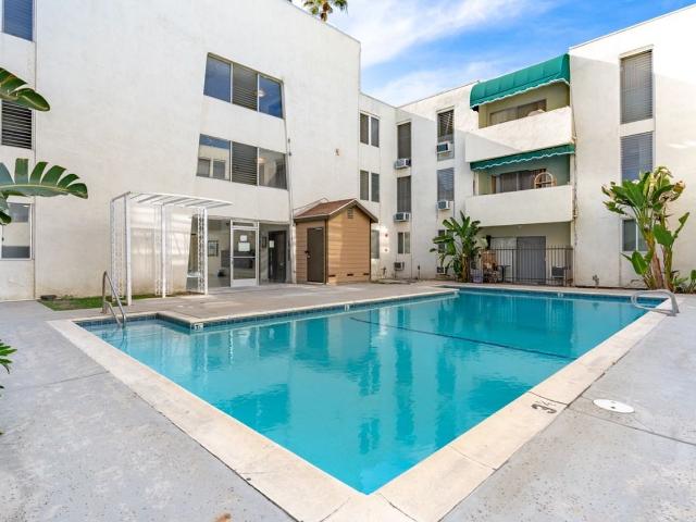 Tarzana Five Apartments 1 Bedroom Apartment for Rent at 6130 Reseda Blvd, Los Angeles, CA 91335 Tarzana