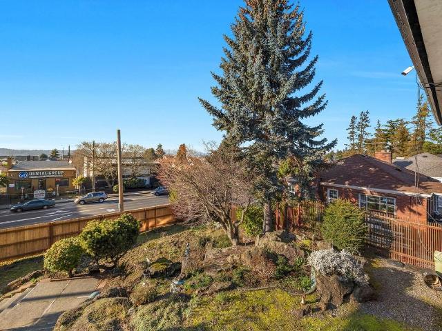 Tara Apartments 1 Bedroom Apartment for Rent at 4336 15th Ave S, Seattle, WA 98108 North Beacon Hill