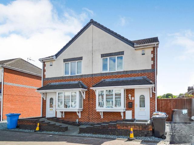 Tara Court, Hull HU5, 2 bed semi detached house to rent, £650 pcm | PrimeLocation