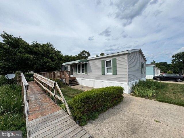 Tara Dr, Browns Mills, Home For Sale