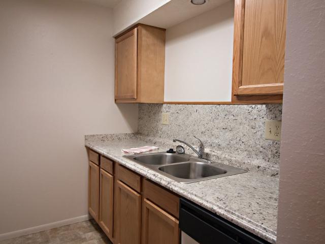 Tara Heights 2 Bedroom Apartment for Rent at 806 1/2 Janesview St, Papillion, NE 68046