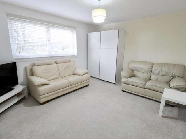 Taransay Crescent, First Floor, AB16