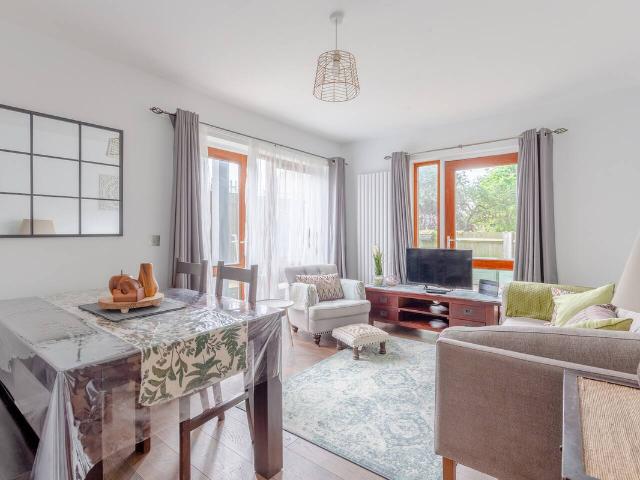 Tarling Street, Shadwell E1, 3 bed flat to rent, £3,000 pcm | PrimeLocation