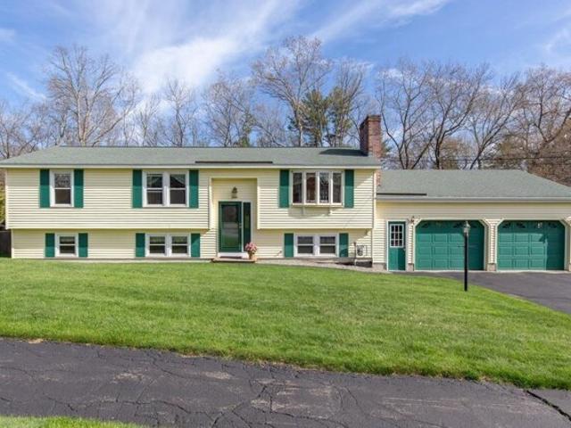 Taschereau Blvd, Nashua, Home For Sale