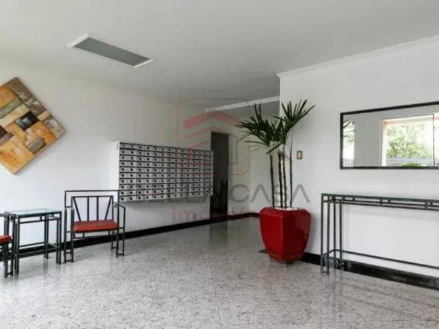 Tatuapé 2 dorms e 1 suíte com vaga próximo ao metrô Tatuapé