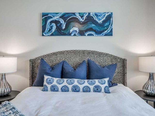 Tate Tanglewood 2 Bedroom Apartment for Rent at 5880 Inwood Dr, Houston, TX 77057 Great Uptown