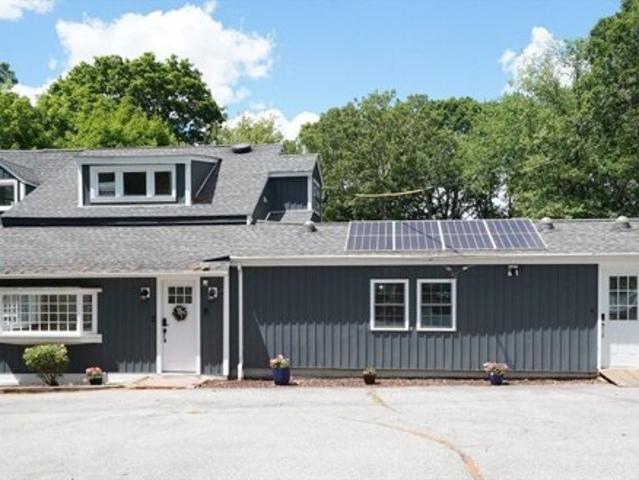 Taunton Ave, Seekonk, Home For Sale