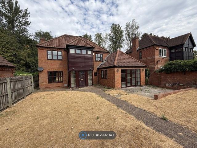 Taunton Deane, Milton Keynes MK4, 5 bed detached house to rent, £2,500 pcm | PrimeLocation