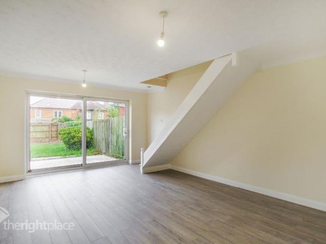 Taunton Deane, Emerson Valley, MK4 2AL