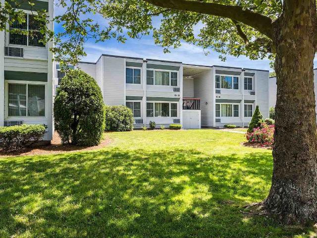 Taunton Gardens 2 Bedroom Apartment for Rent at 26 Winslow Dr, Taunton, MA 02780