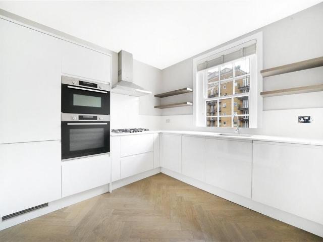 Taunton Place, London, NW1 1 bed apartment to rent £2,800 pcm £646 pw